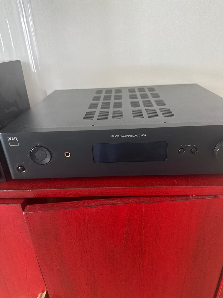 NAD C658, Audio, Other Audio Equipment on Carousell