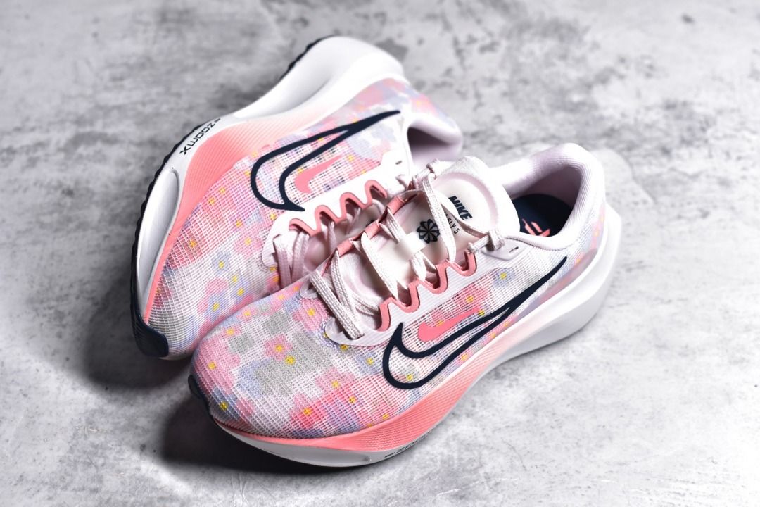 Nike Zoom Fly 5 Premium pearl pink running shoes, Men's Fashion ...