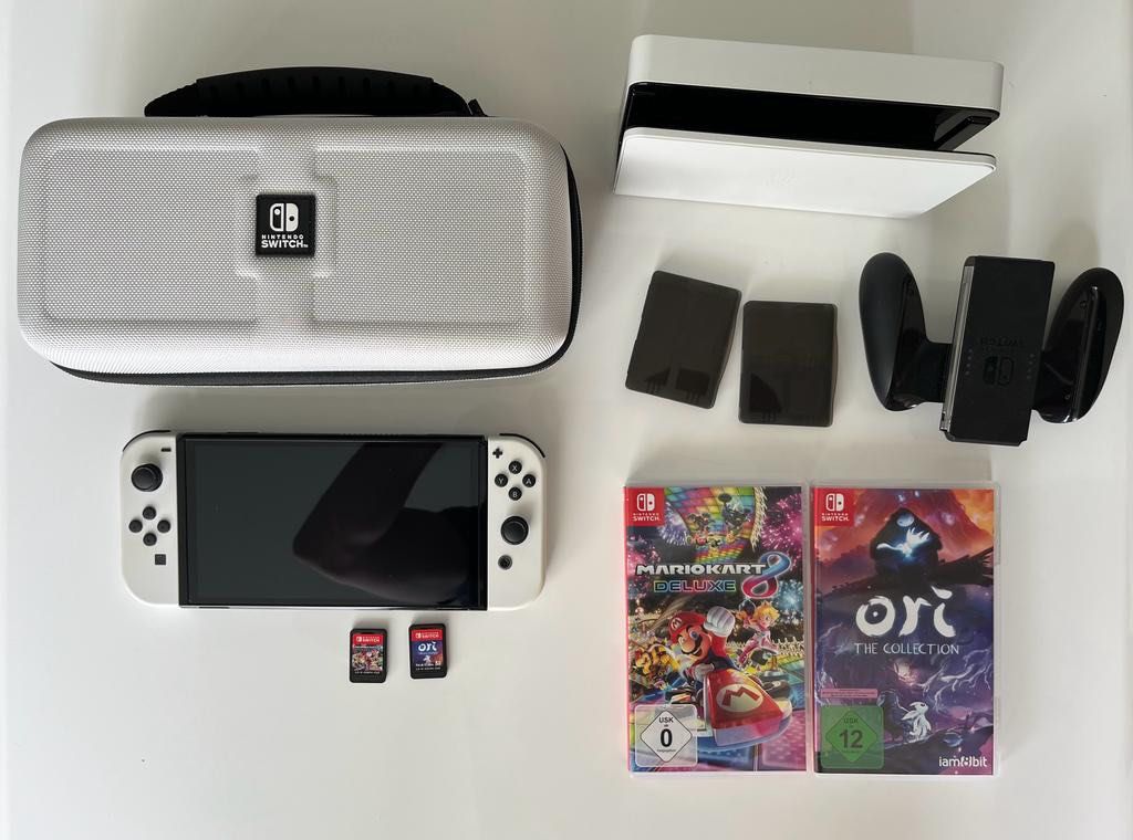 Nintendo Switch + 2 Games + Deluxe box, Video Gaming, Video Game ...