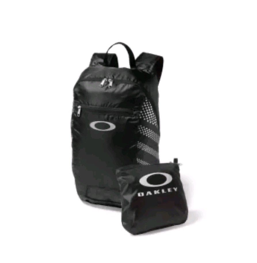 OAKLEY TACTICAL TANGO PACKABLE BACKPACK, BLACK on Carousell