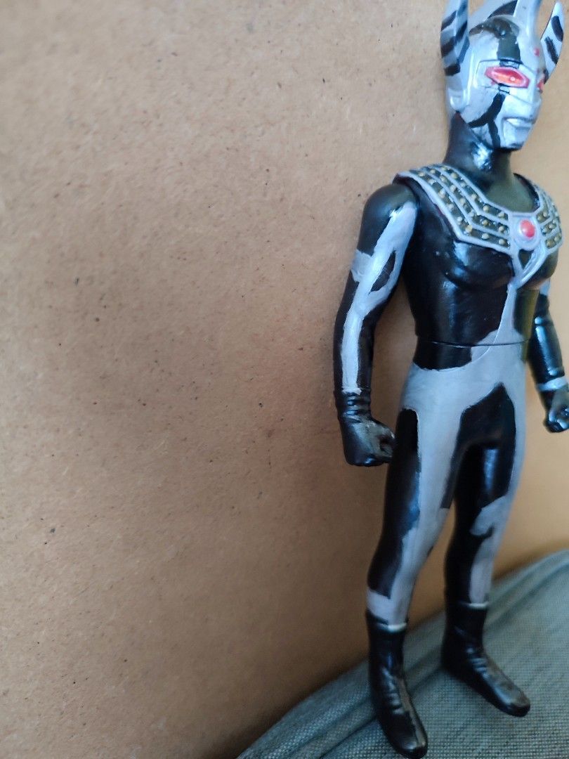 ORIGINAL SOFUBI BANDAI CUSTOM ULTRAMAN TARO (CHAOSROID T), Hobbies ...