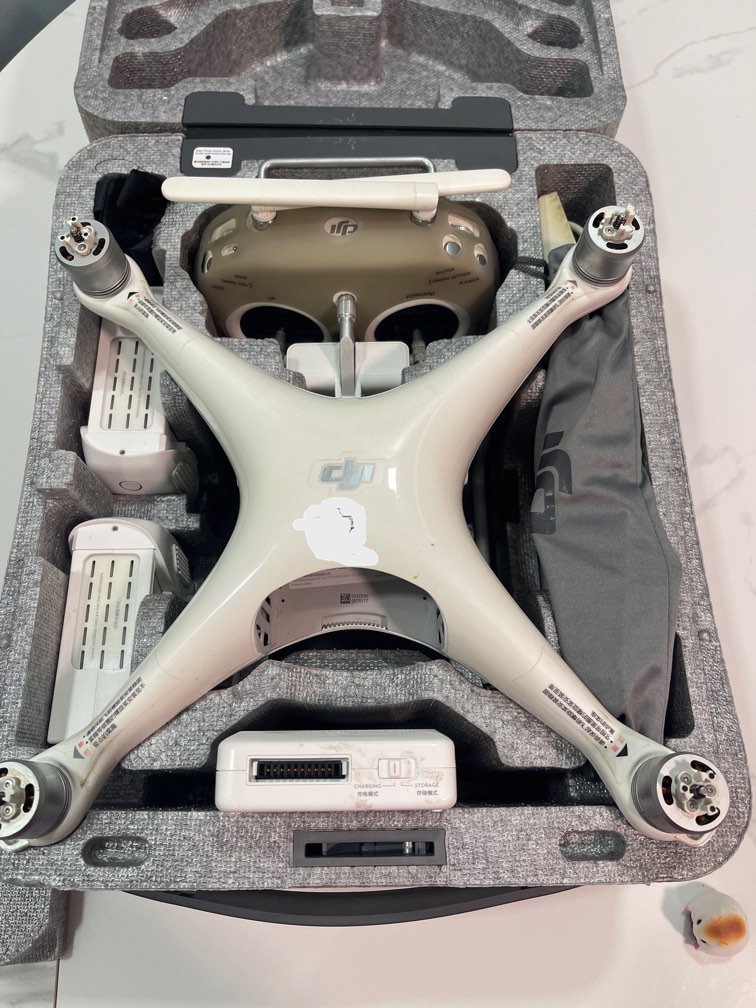 Phantom 4 Pro (Model WM331A), Photography, Drones on Carousell