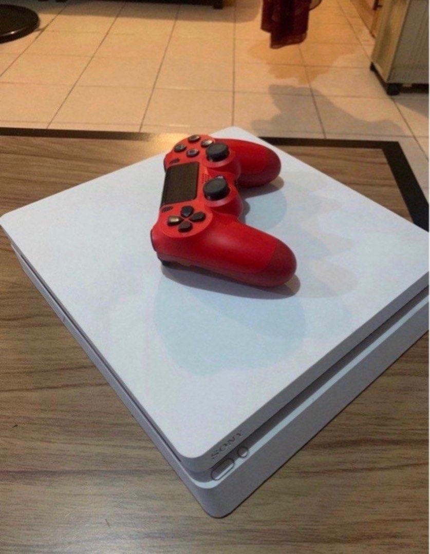 Playstation 4 SLIM ( 1 TB ), Video Gaming, Video Game Consoles ...