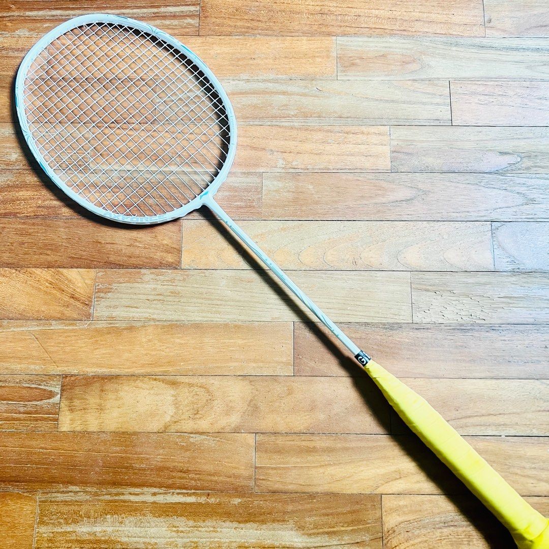 Pristine Condition Li Ning Axforce 60 5UG6 Badminton Racket strung with ...
