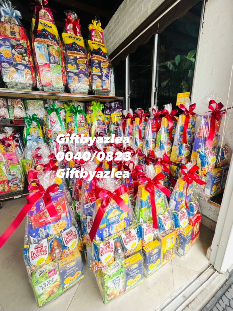 Ready stock hamper makanan, Food & Drinks, Gift Baskets & Hampers on ...