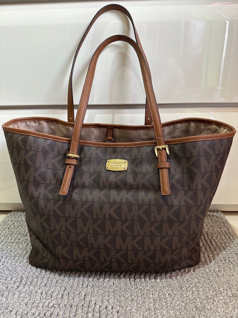 Retail MK Tote Bag Large, Luxury, Bags & Wallets on Carousell