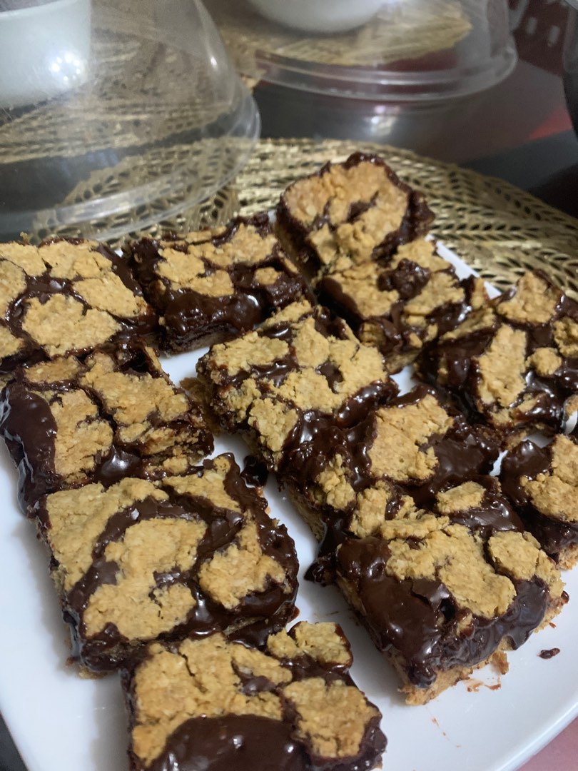 Revel Bars, Food & Drinks, Homemade Bakes on Carousell