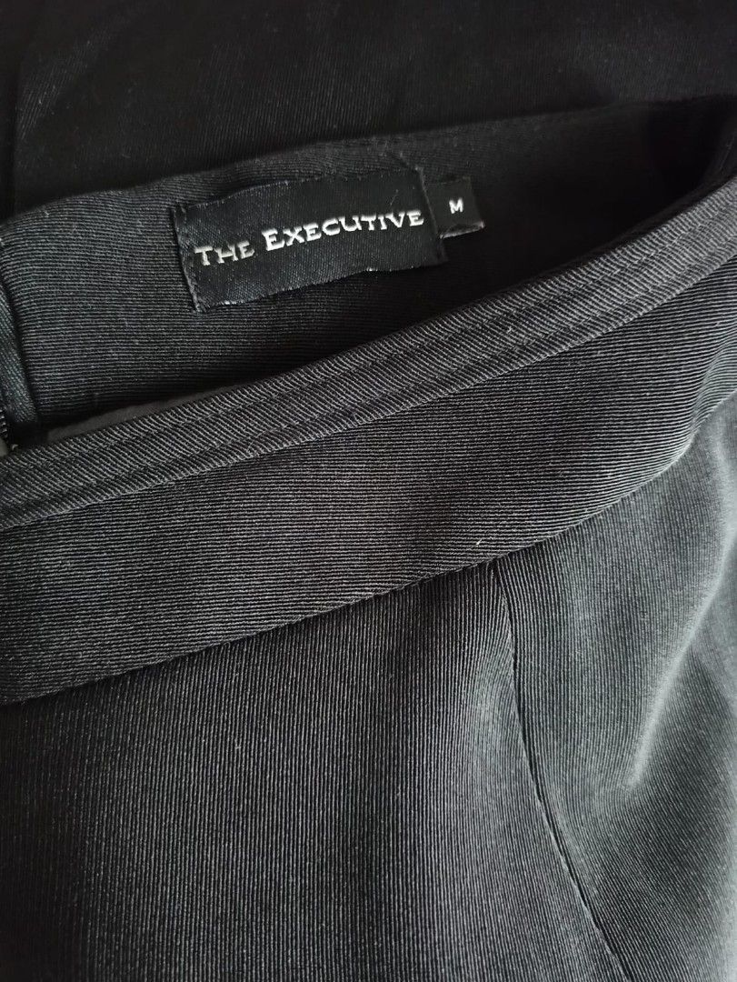 Rok Hitam - Executive, Fesyen Wanita, Pakaian Wanita, Gaun & Rok di ...