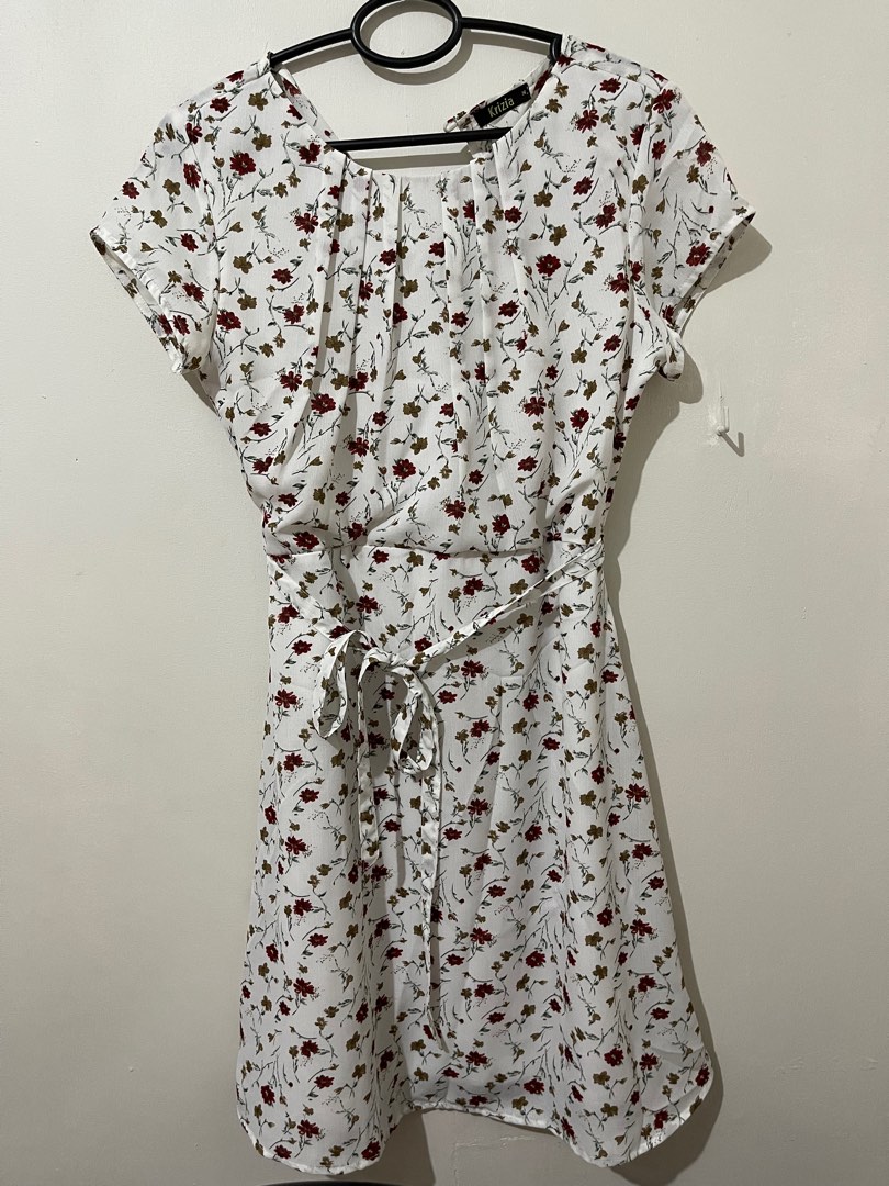 Sakaya dress, Women's Fashion, Dresses & Sets, Dresses on Carousell