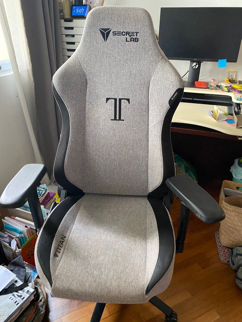 Secret Lab Gaming Chair, Furniture & Home Living, Furniture, Chairs on ...