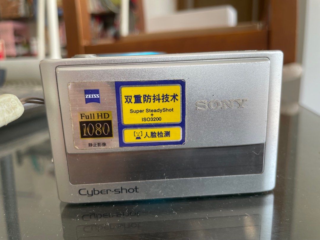 Sony DCS-T20 Digital Camera, Photography, Cameras on Carousell