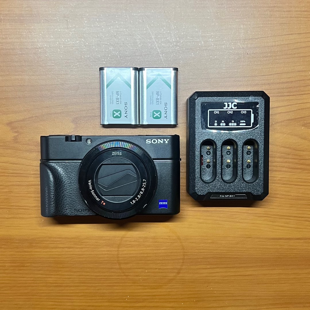 Sony RX100 Mark 3 III, Photography, Cameras on Carousell