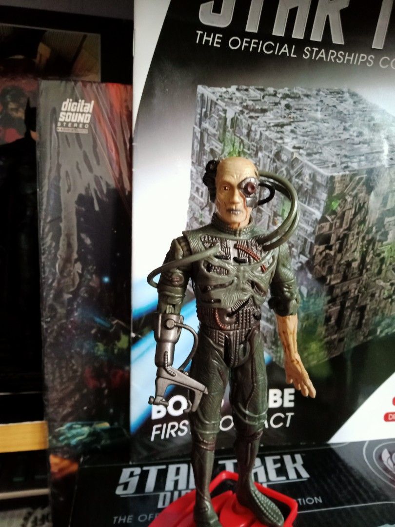 Star Trek Borg Picard Data, Hobbies & Toys, Toys & Games on Carousell