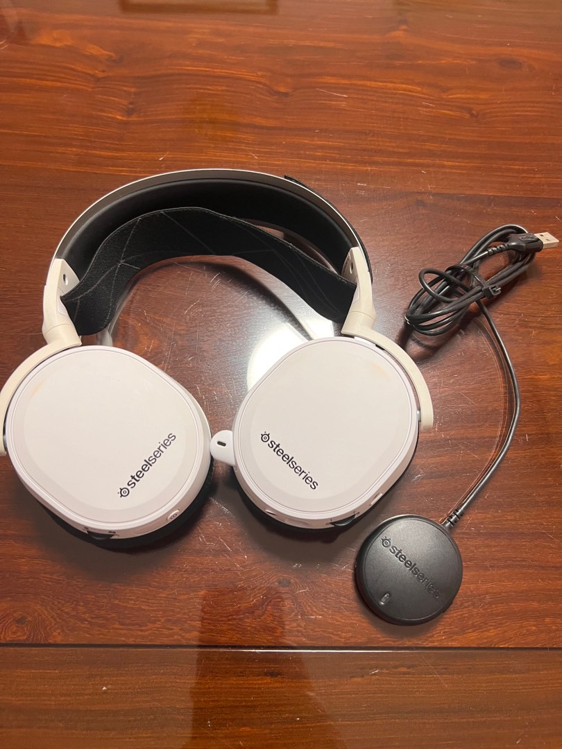 steelseries arctic 7 wireless, Audio, Headphones & Headsets on Carousell
