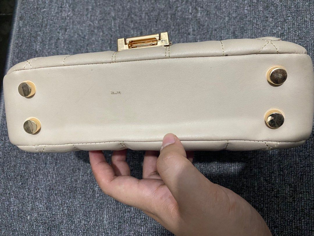 tas Heylocal, Fesyen Wanita, Tas & Dompet di Carousell