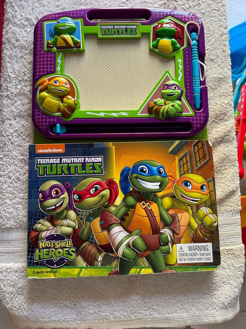 Teenage Mutant Ninja Turtles: Half Shell Heroes (Storybook & Magnetic ...
