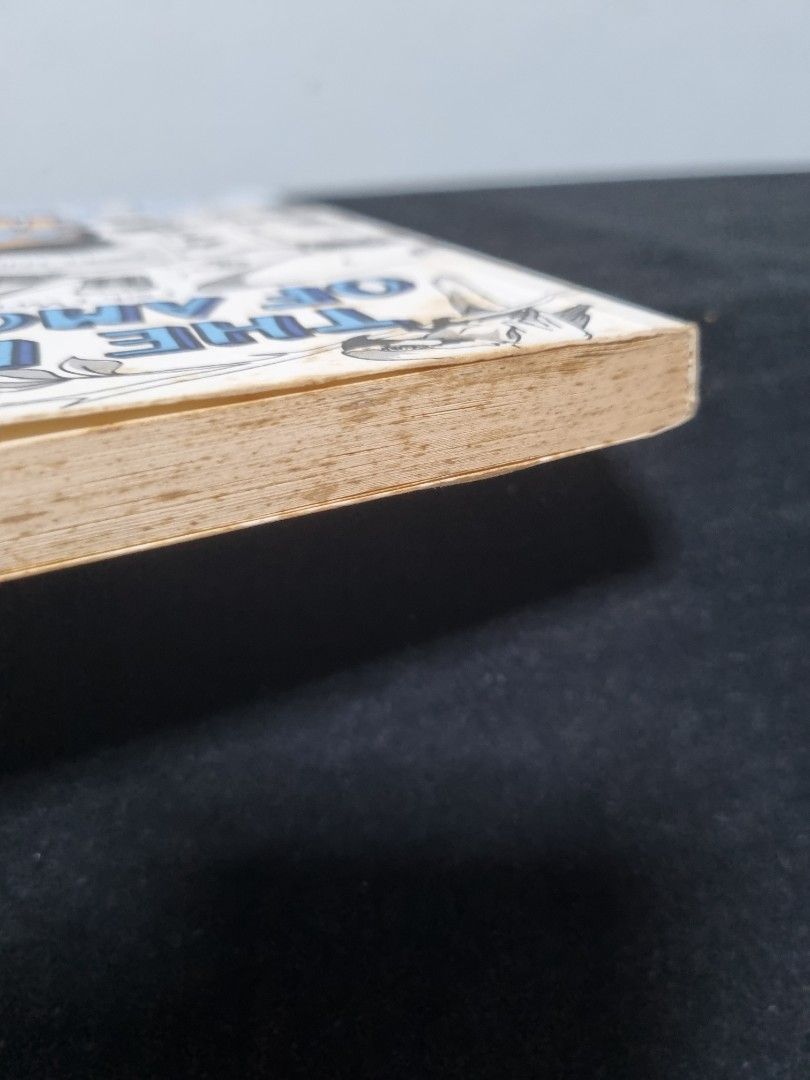 The Diary of Amos Lee - I sit, I Write, I Flush ! By Adeline Foo ...