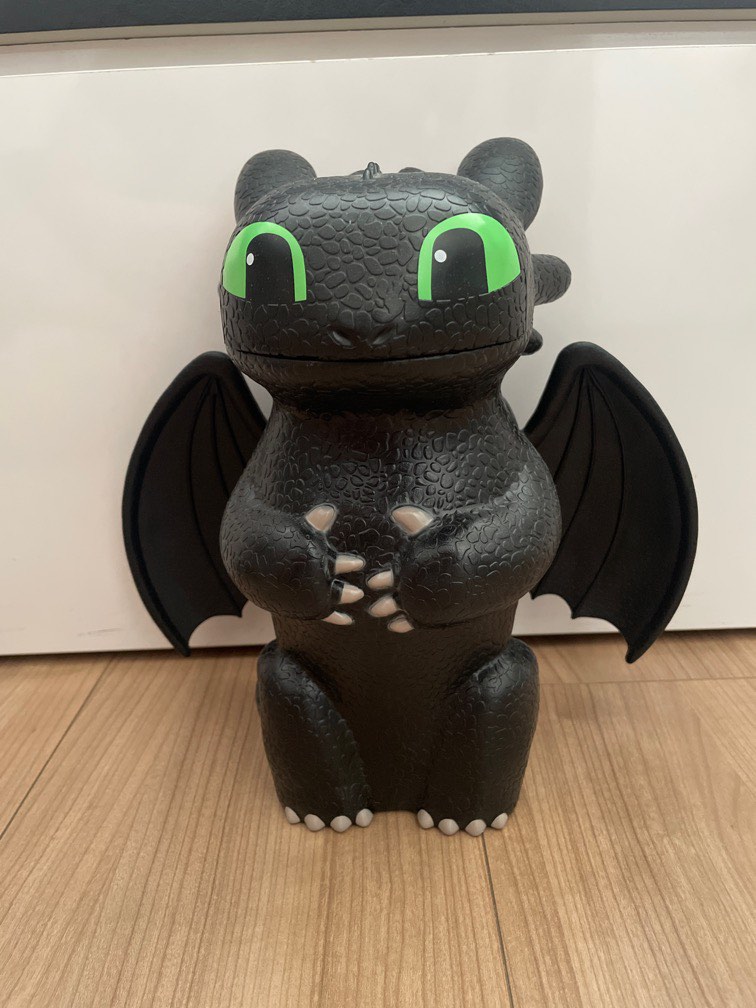 Toothless Container, Hobbies & Toys, Toys & Games on Carousell