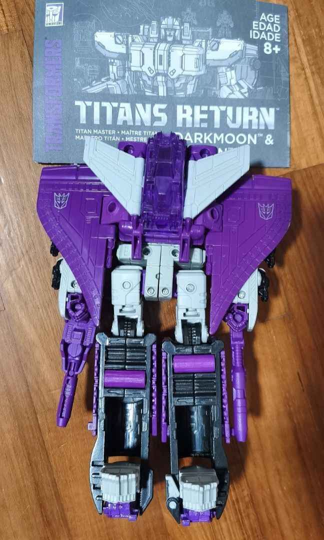 Transformers Titan Return Dark moon & Astrotrain and Scourge Set ...