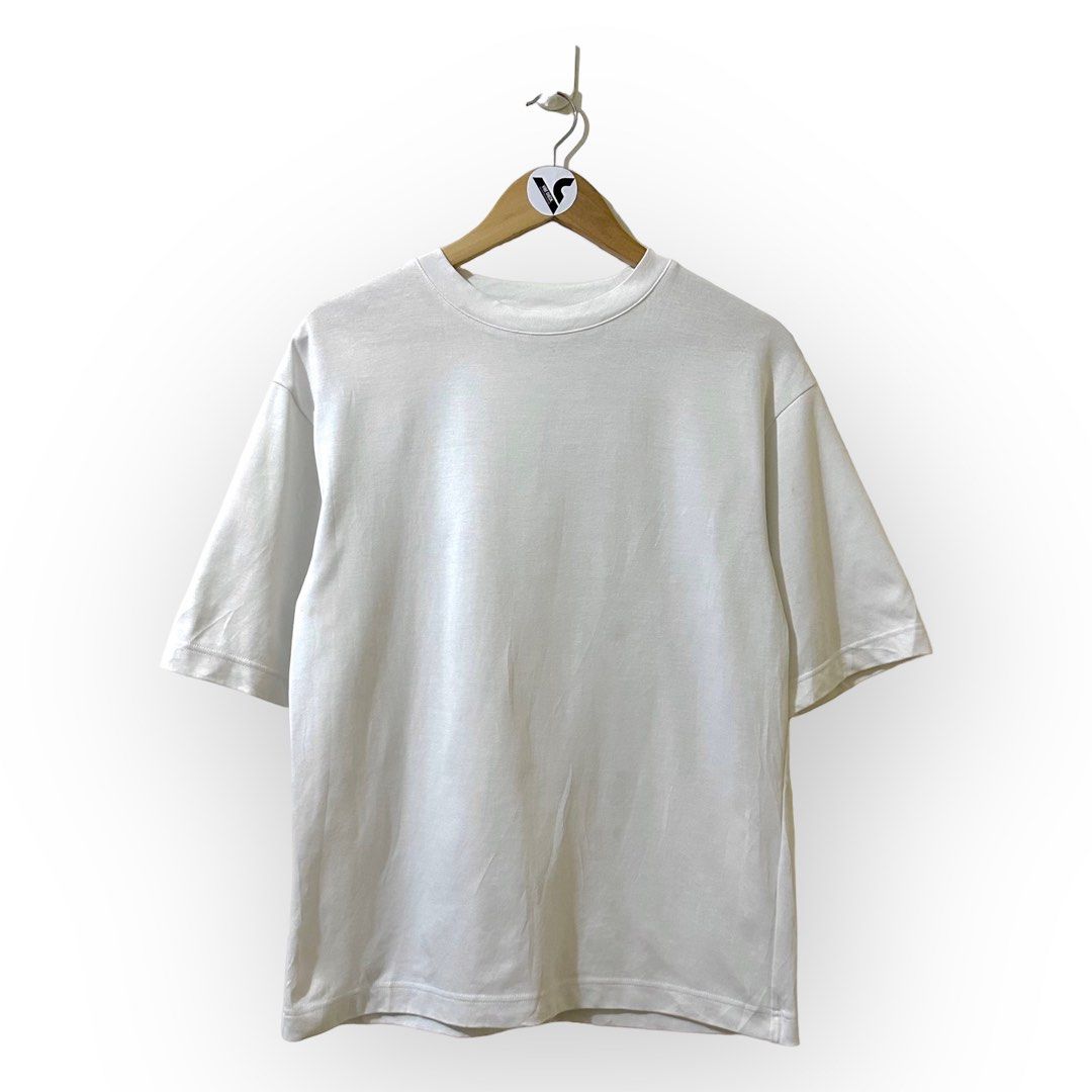 Uniqlo Airism White Tee, Men's Fashion, Tops & Sets, Tshirts & Polo ...