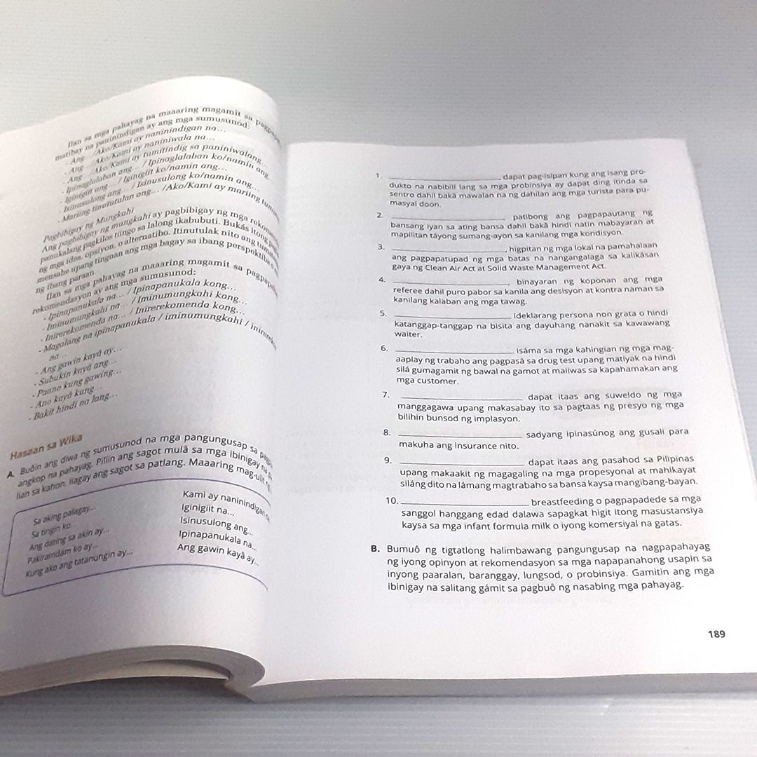 Wow Filipino! Grade 9 (Filipino) by Vibal, Hobbies & Toys, Books & Magazines, Textbooks on Carousell