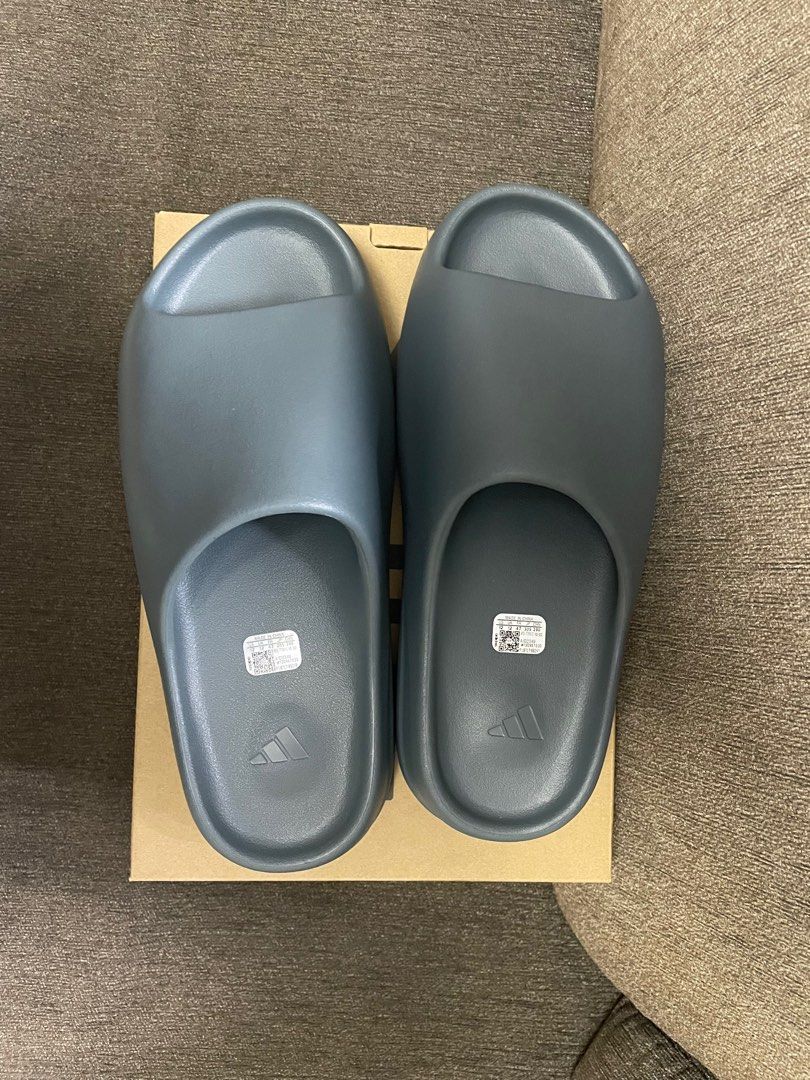 Yeezy Slide Slate Marine, Men's Fashion, Footwear, Sneakers on Carousell