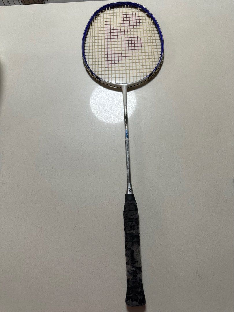 Yonex Badminton Racket Silver, Sports Equipment, Sports & Games, Racket ...