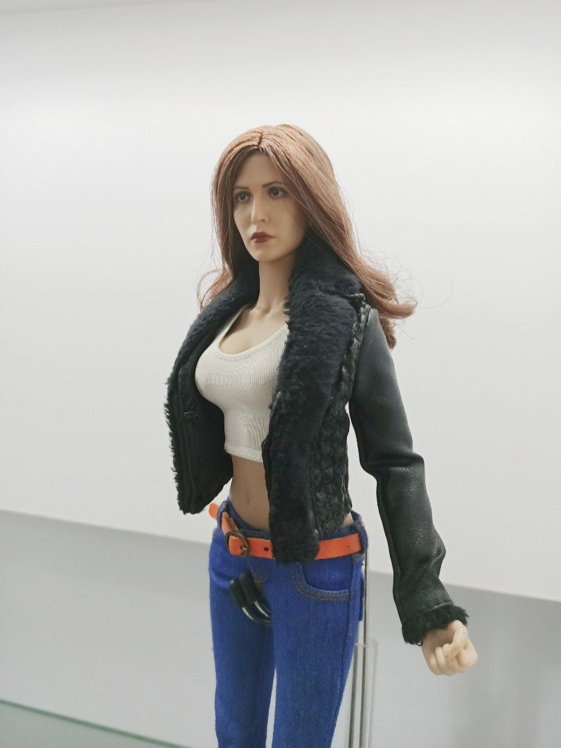 1/6 Custom Elizabeth Olsen Scarlet Witch Marvel Female Figure Poptoys ...