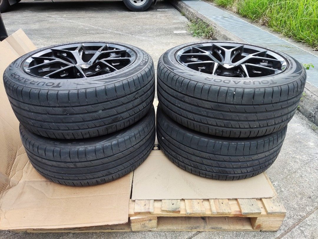 18 inches Forged rims & Tourador tyres, Car Accessories, Tyres & Rims ...