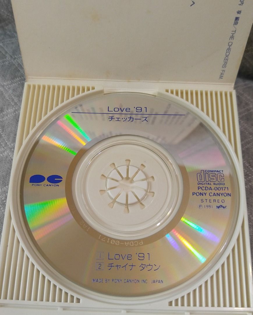 チェッカーズ (THE CHECKERS) - Love '91 日版 二手單曲 CD, 書籍、休閒與玩具, 樂器、音樂相關, CD、DVD在旋轉拍賣