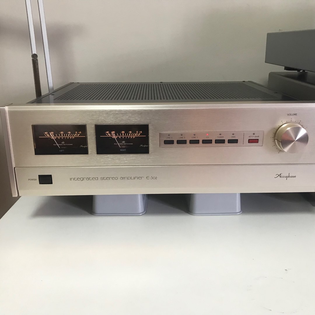 Accuphase Integrated Amplifier, Audio, Soundbars, Speakers & Amplifiers ...