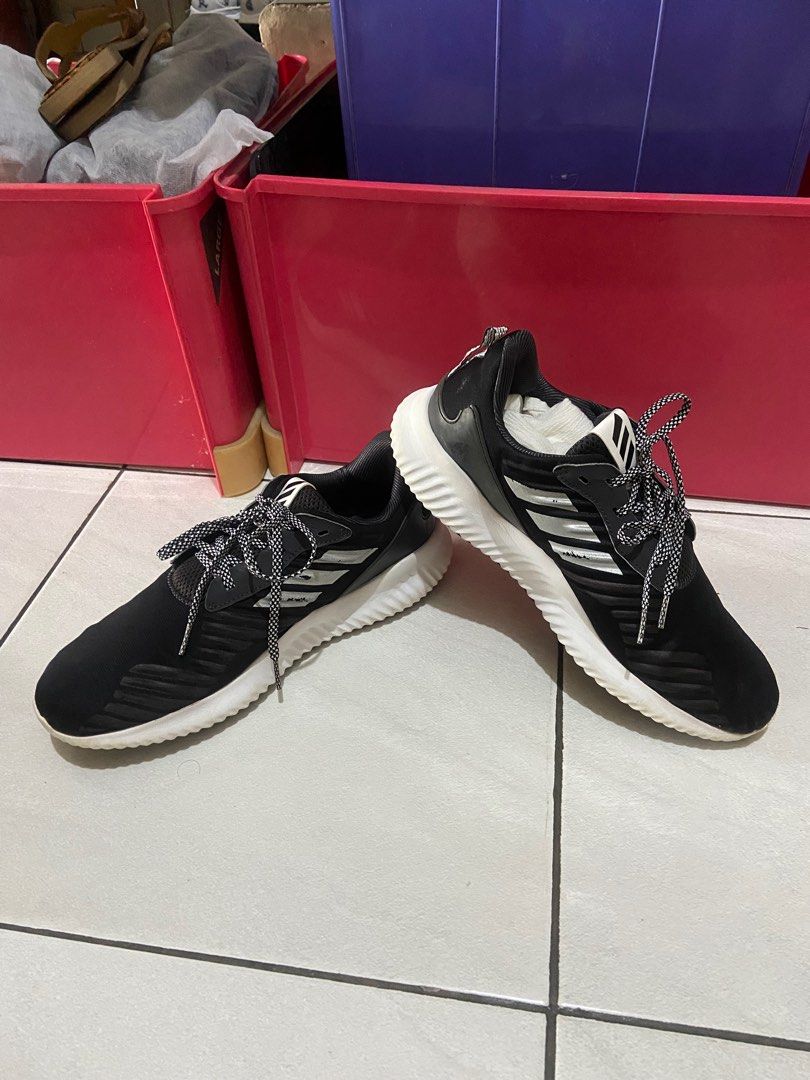Adidas Alpha Bounce 3, Fesyen Pria, Sepatu , Sneakers di Carousell