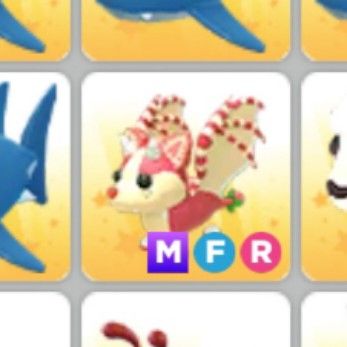 Adopt me mfr Strawberry Shortcake Bat Dragon, 其他, 其他 - Carousell