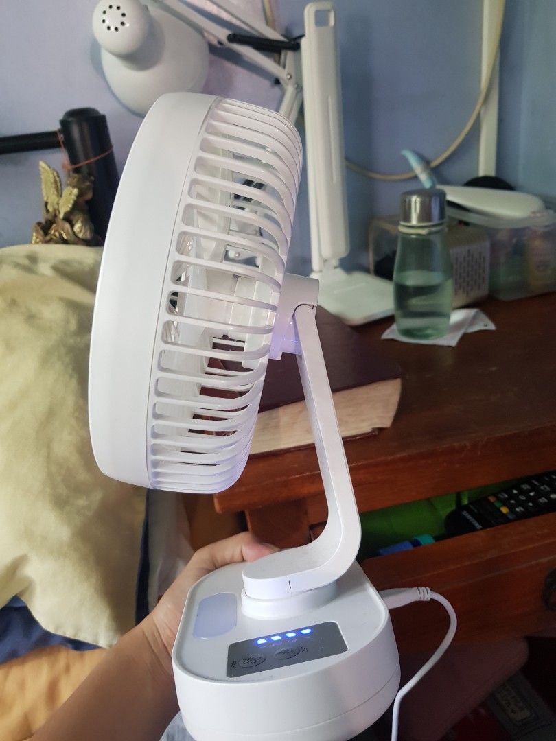 AKARI RECHARGEABLE PORTABLE FAN, Furniture & Home Living, Lighting ...