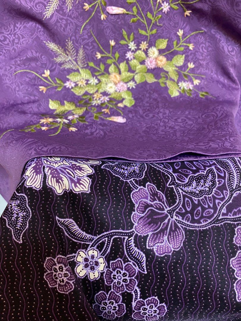 Baju Kurung Tradisional Berpesak Bersulam Custom Made, Women's Fashion ...