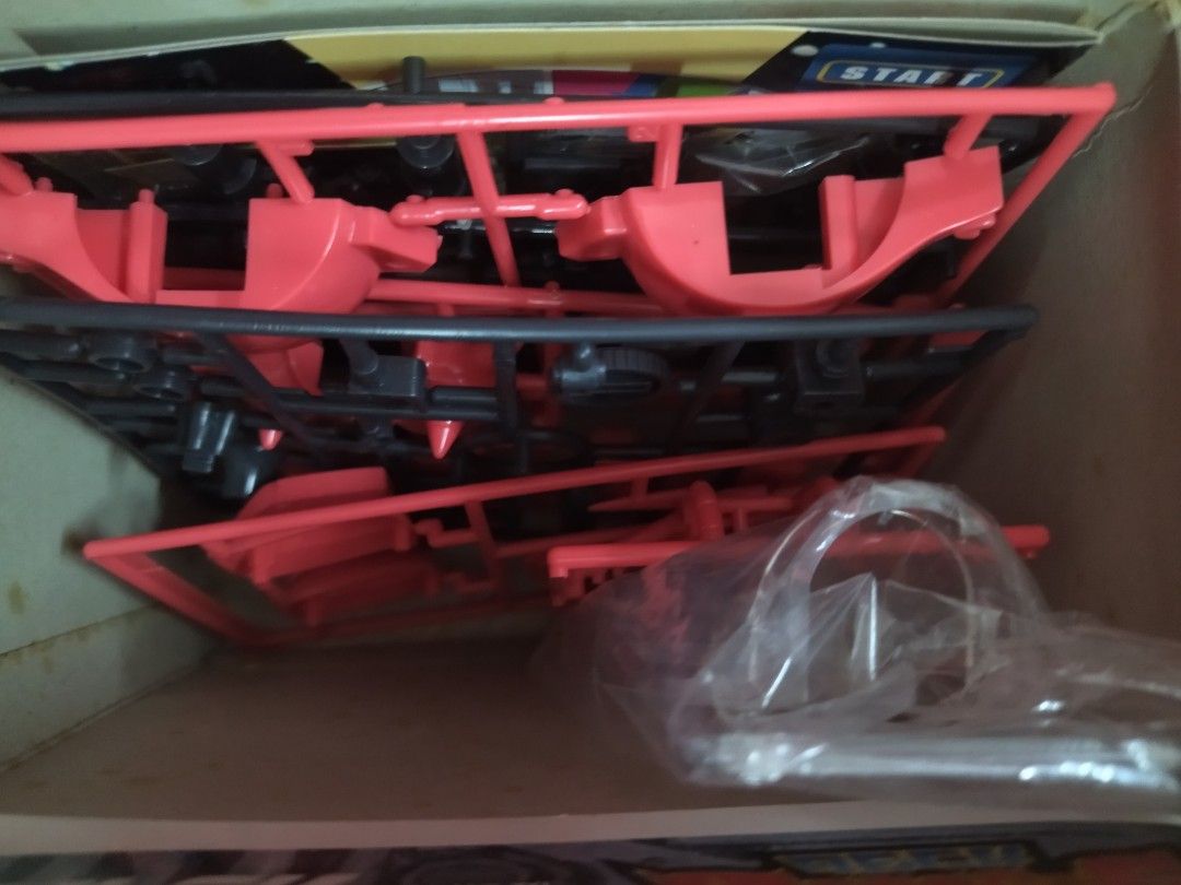 Bandai - Gundam SD Model Kit - MS-06S Zaku-II #5 (1/144 Scale), Hobbies ...