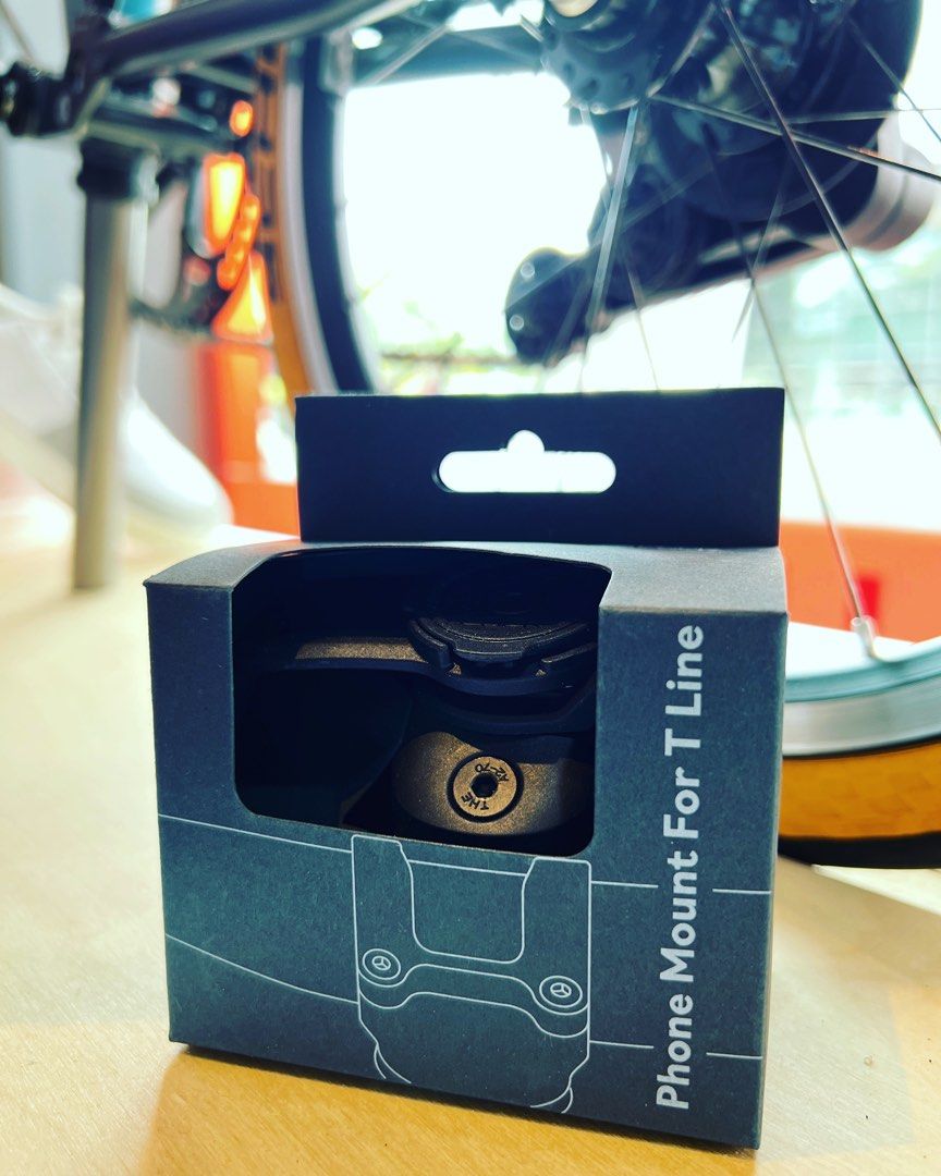 Brompton T line phone mount by quadlock, Sports Equipment, Bicycles ...