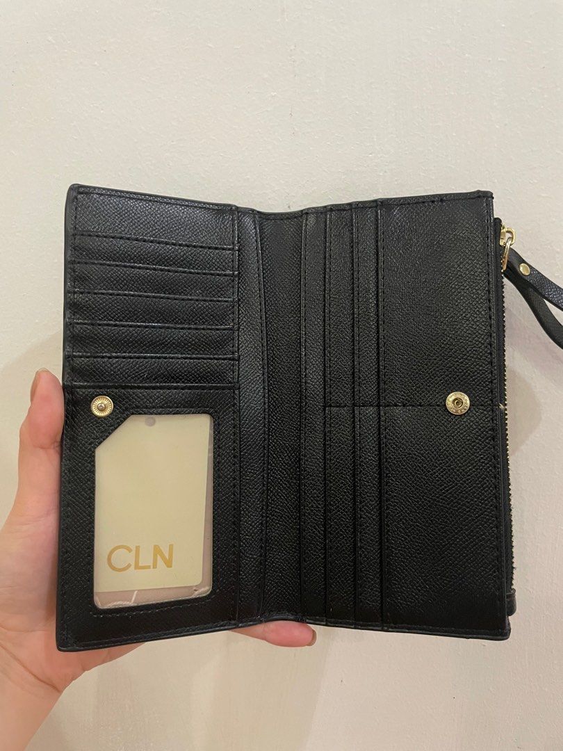 CLN long wallet on Carousell