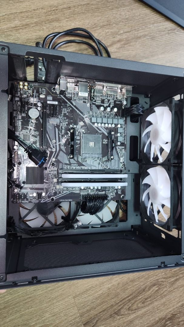 Dekitting desktop hardware Parts Build, Computers & Tech, Desktops on ...
