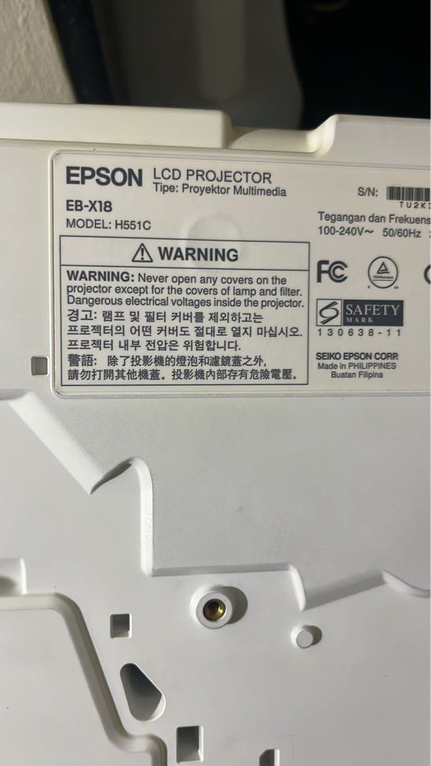 Epson LCD projector Eb-X18 Model H551C, TV & Home Appliances, TV ...