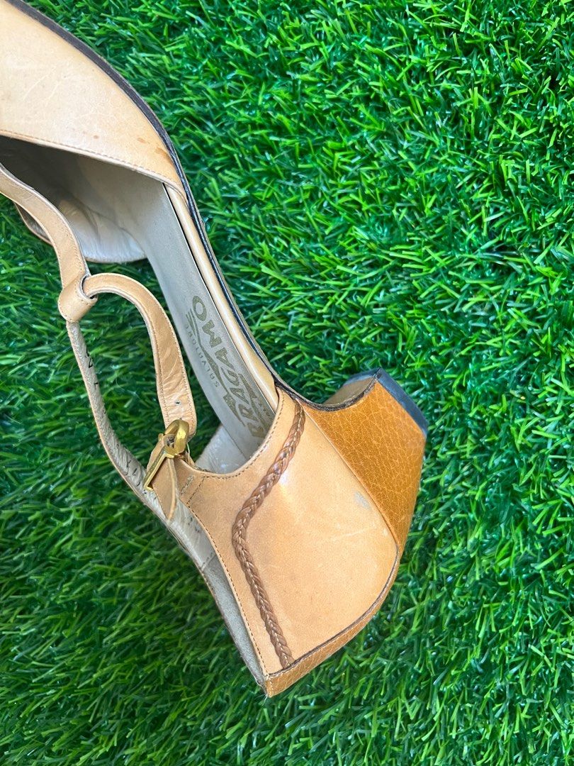 FERRAGAMO T-BAR PUMPS VINTAGE on Carousell