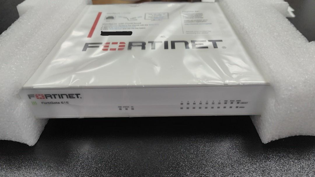 Fortinet FG-61E, 10 x GE RJ45 ports(including 2 x WAN Ports, 1 x DMZ ...