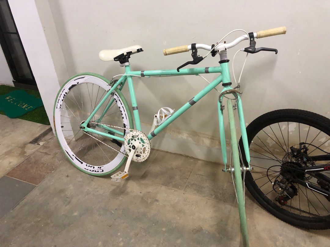 fixie bike (brandless), Sports Equipment, Bicycles & Parts, Bicycles on ...