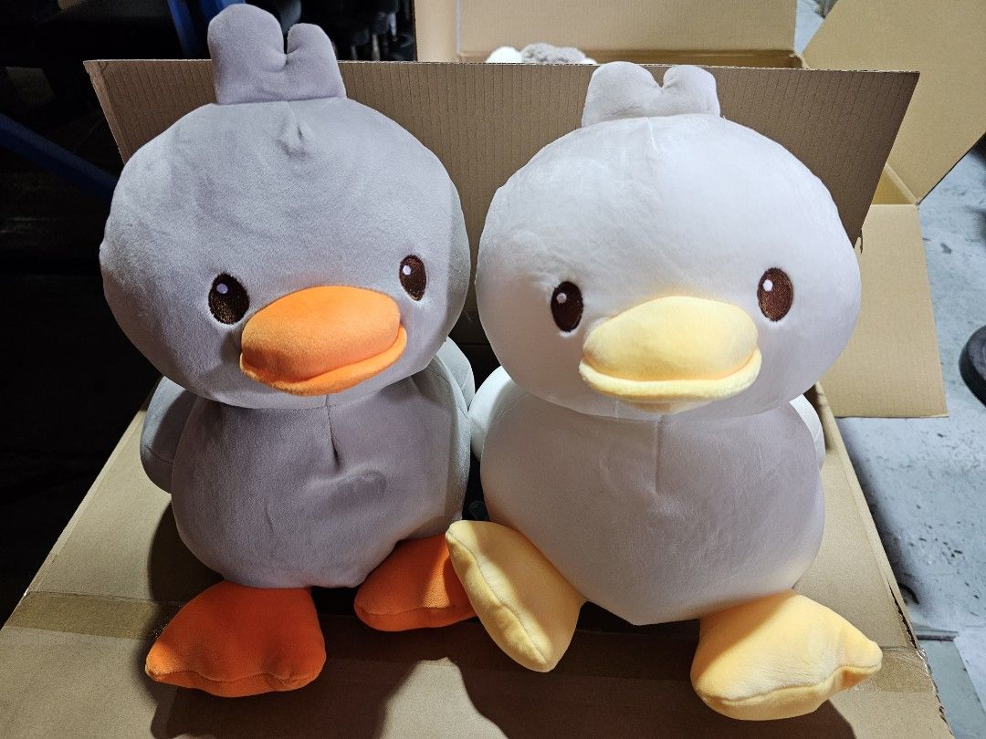 Funclaw Jumbo Duck, Hobbies & Toys, Toys & Games on Carousell