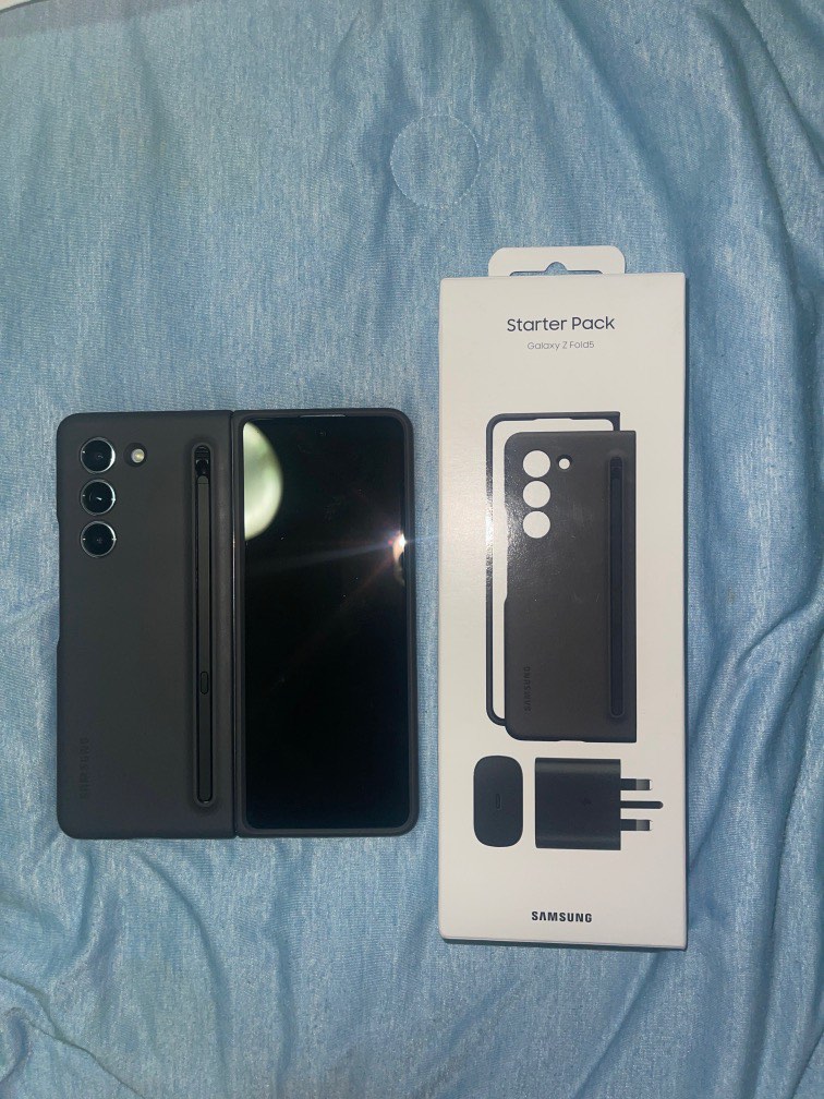 Galaxy Z Fold 5 Starter Pack (Case, Stylus, Adapter), Mobile Phones ...