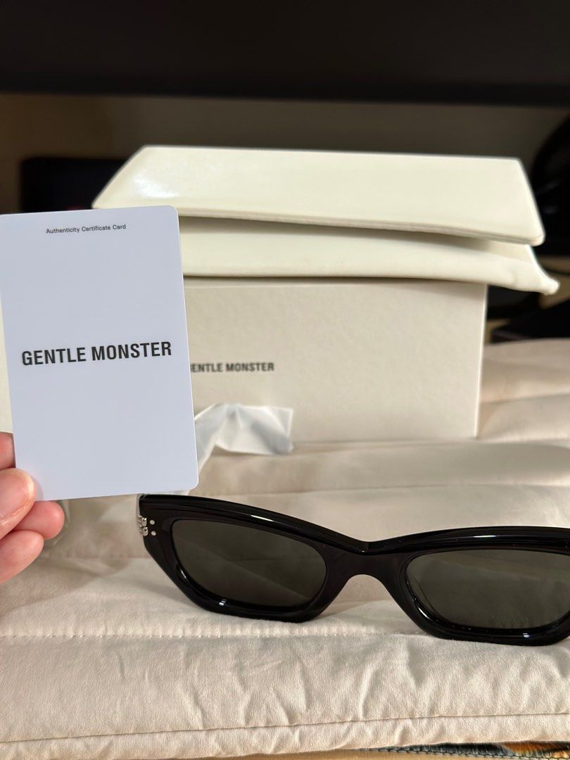 Gentle Monster Vis Viva, Women's Fashion, Watches & Accessories ...