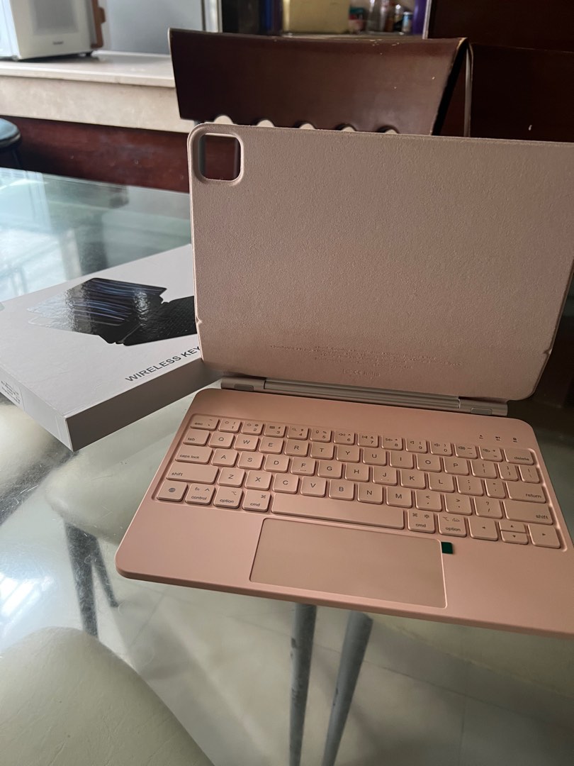 GOOJODOQ Magic Keyboard Case iPad Case with Keyboard iPad Cover ...