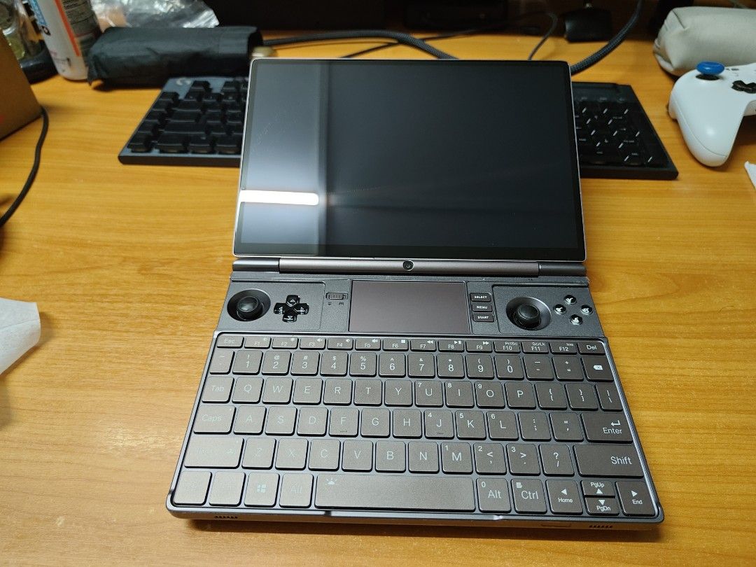 GPD Win Max 2 32GB Ram 1TB 6800U Oculink eGpu, Computers & Tech ...