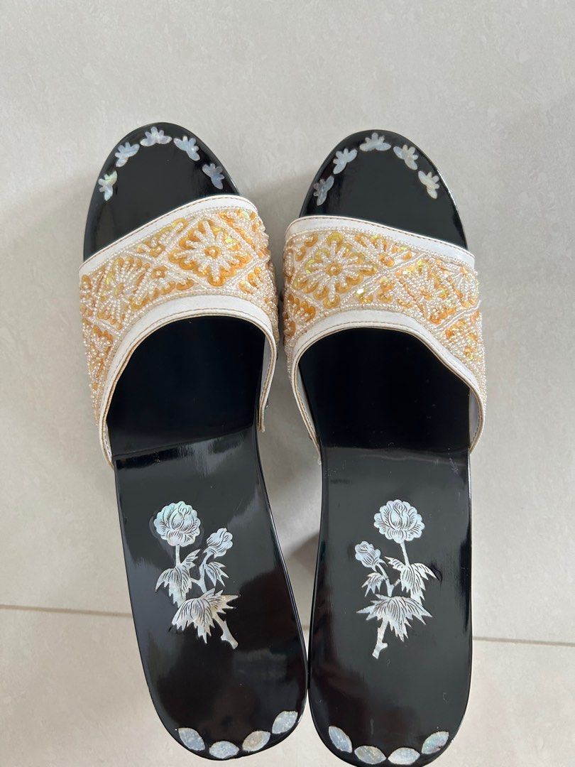 Handmade Traditional Heels, Women's Fashion, Footwear, Heels on Carousell