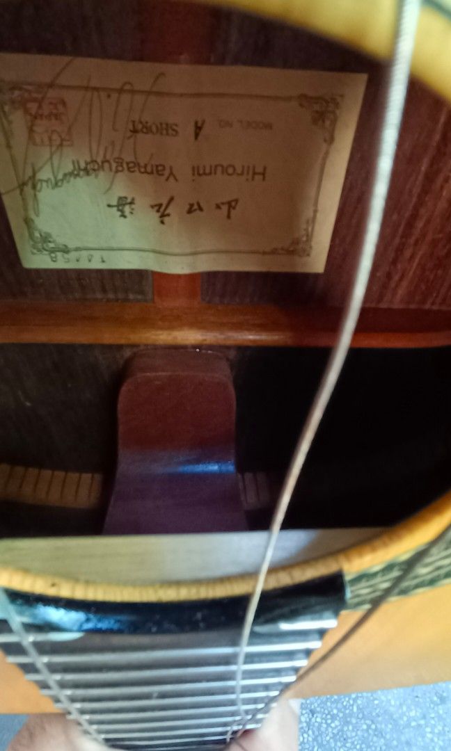 Hiroumi yamaguchi classical guitar, Hobbies & Toys, Music & Media, Musical Instruments on Carousell